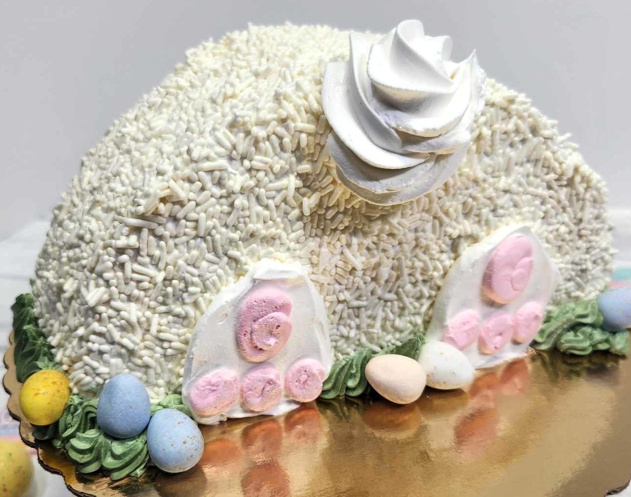 Bunny Butt Ice Cream Cake | C O N E Y W A F F L E